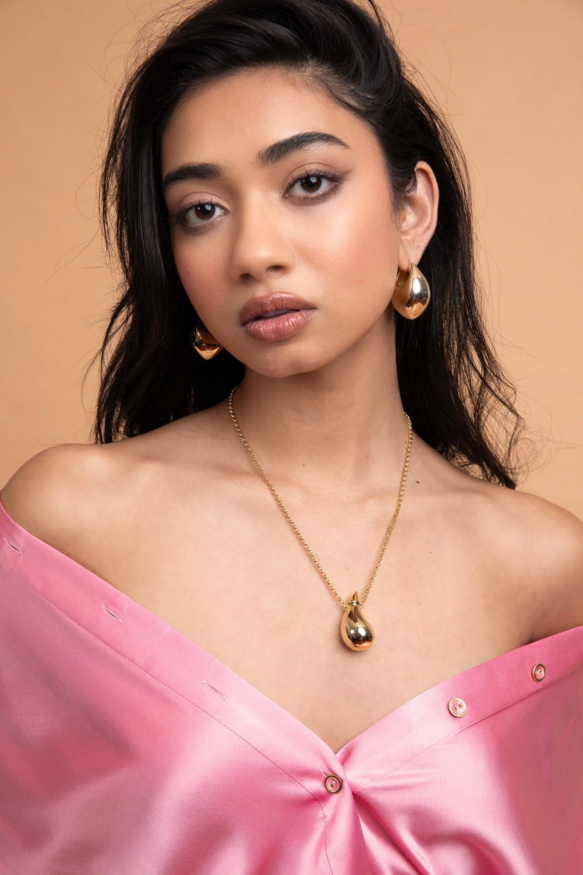 Droplet Hoop Earring – LEDORÉ